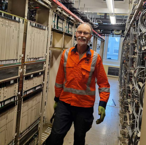 Behind the NEAX Decommissioning Project - Entelar Group